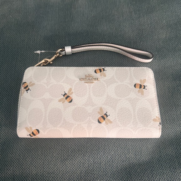 Coach | Bags | Coach Long Zip Around Wallet In Signature Canvas With ...